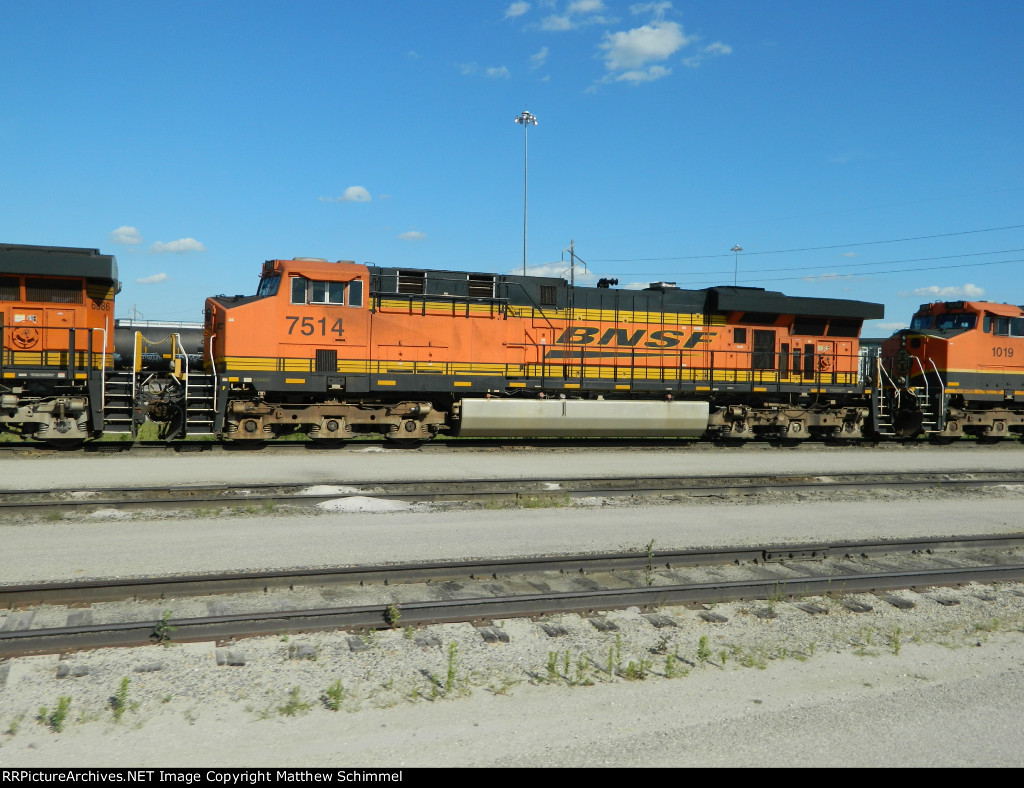 BNSF 7514